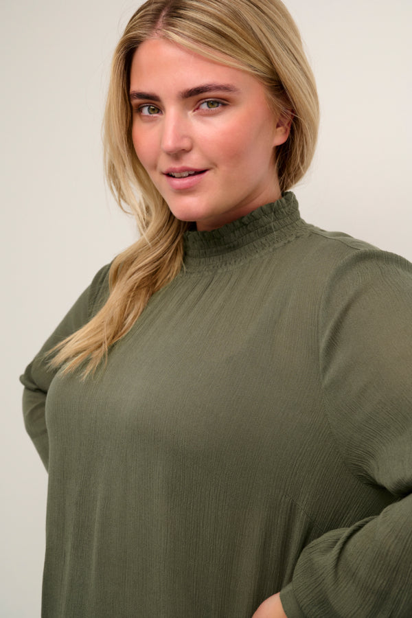 Trudi Blússa - Curvy & Stout