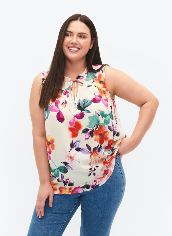 Maeve Flower Top - Curvy & Stout